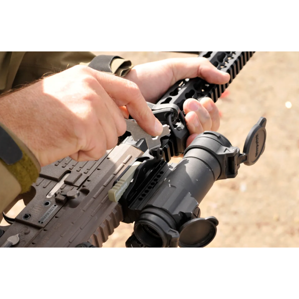 Combat Optic Tool