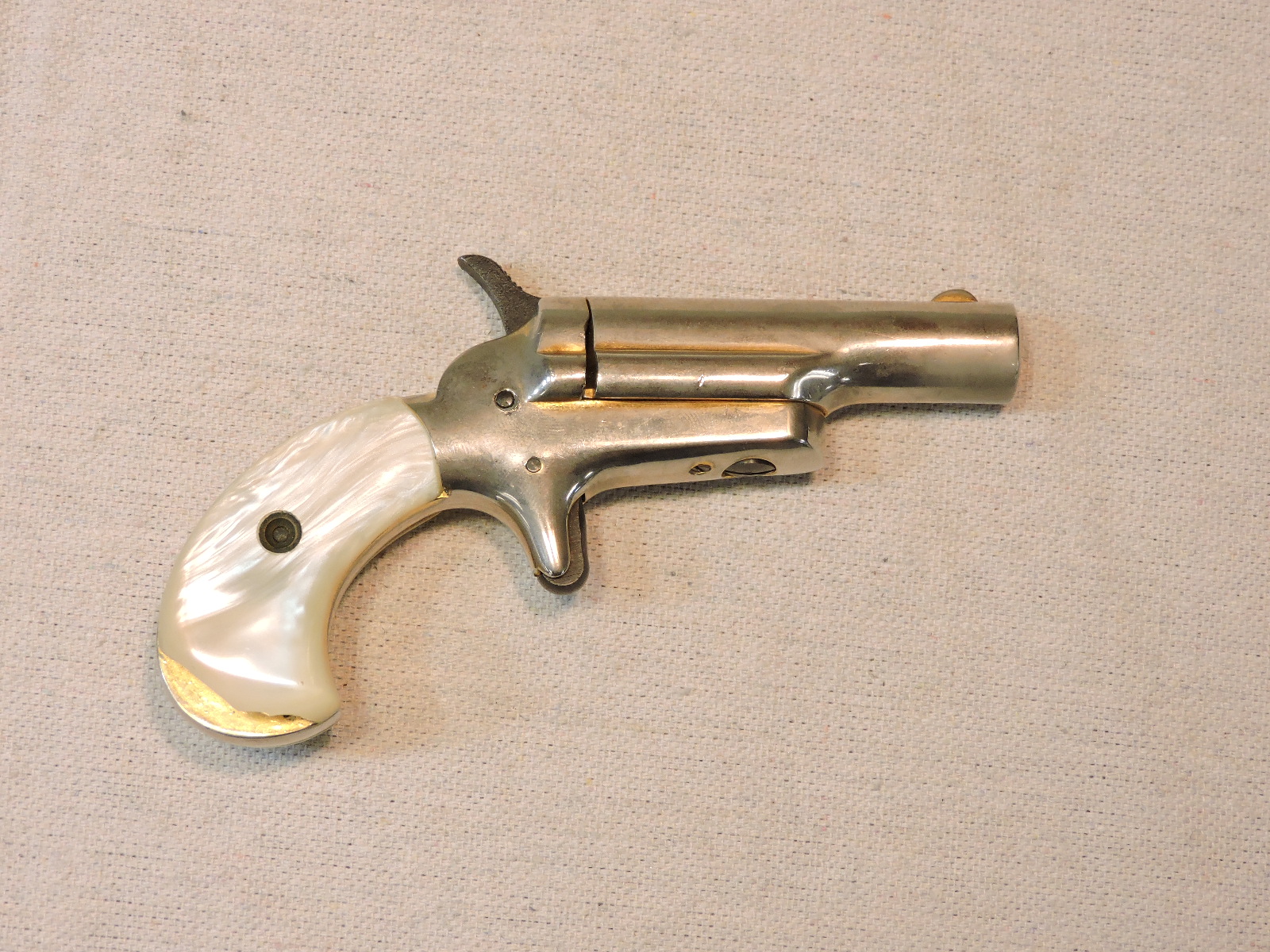 Colt No. 4 Derringer .22 Short Single Shot Pistol - Single Shot Pistols ...