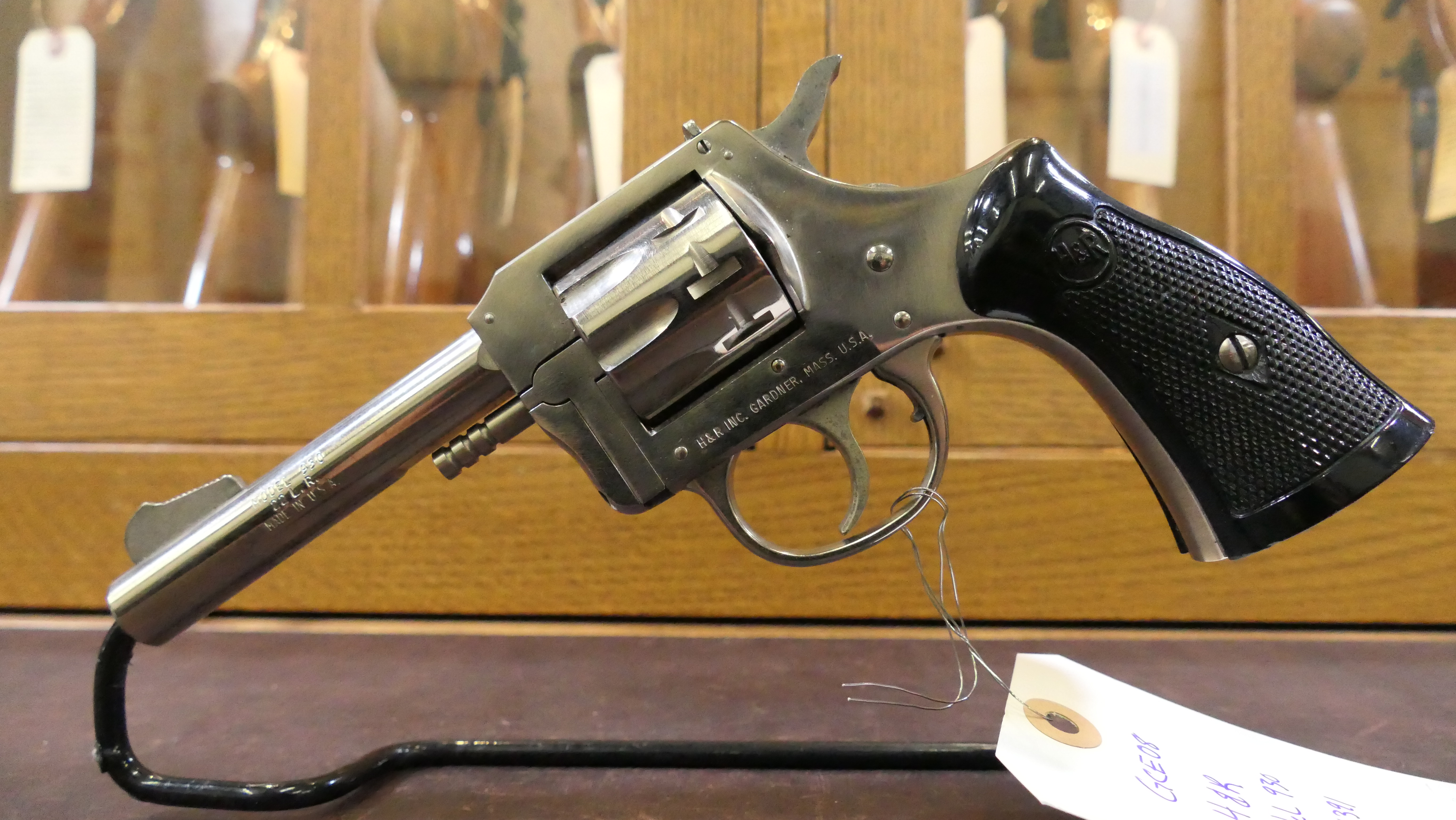 H&R Model 930 – .22 LR – Chrome – 4" DA/SA Revolver – SN# AP144391 ...
