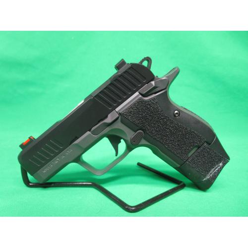 USED KIMBER CDS9 9MM 3" W/RANGE BAG AND 2 15RND MAGS